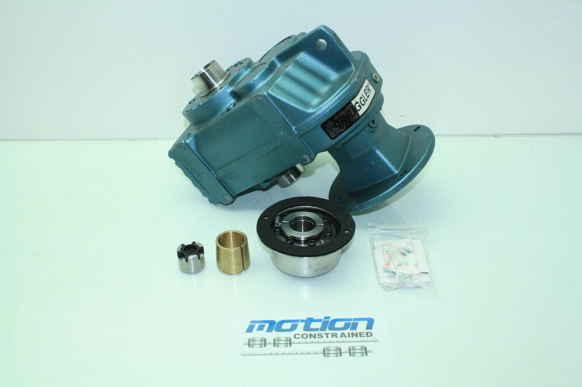 SEW Eurodrive F-Series The Snuggler 190.76:1 Gear Box Reducer FT47BAM56 ...